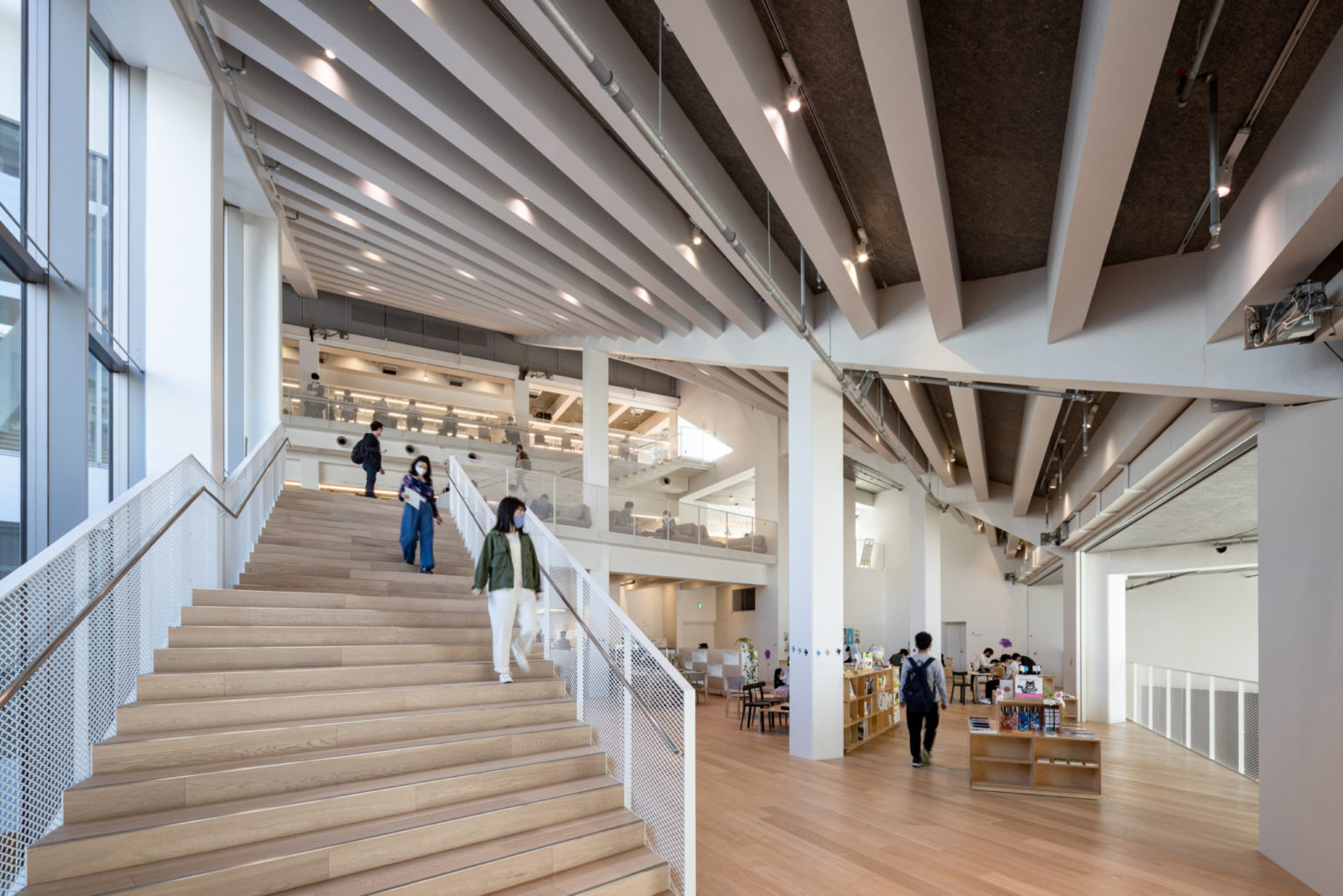 東京工業大学隈研吾 _ Hisao Hiroko Taki Plaza – FXJQU