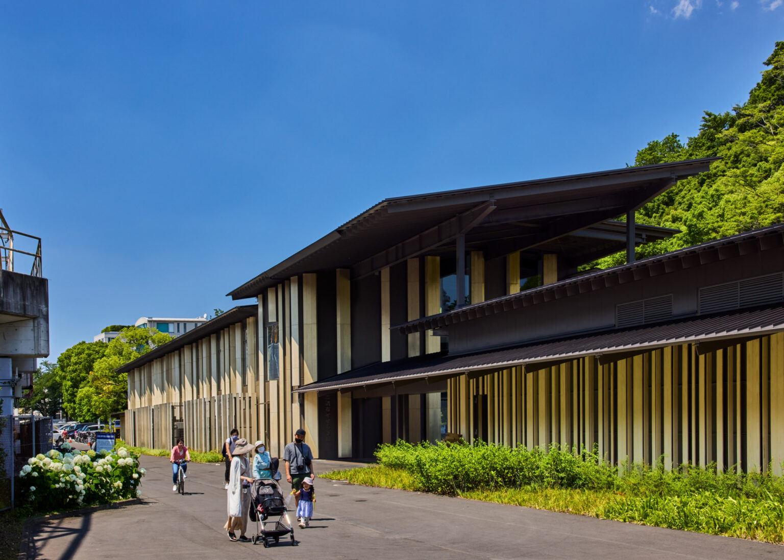 Denenchofu Seseragi Hall | Kengo Kuma and Associates