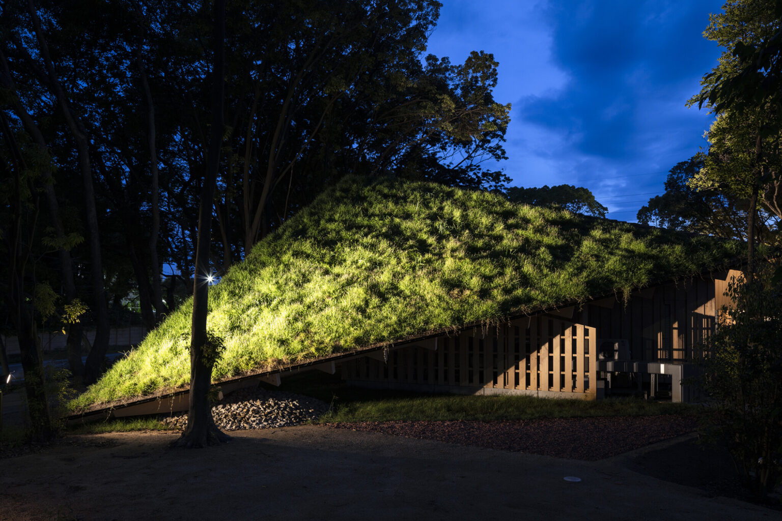 Kaneka Wellness Center | Kengo Kuma and Associates