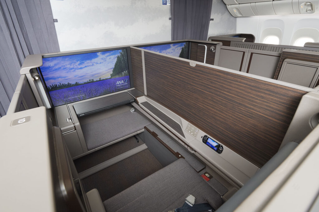 ANA-The Suite / The Room | Kengo Kuma and Associates