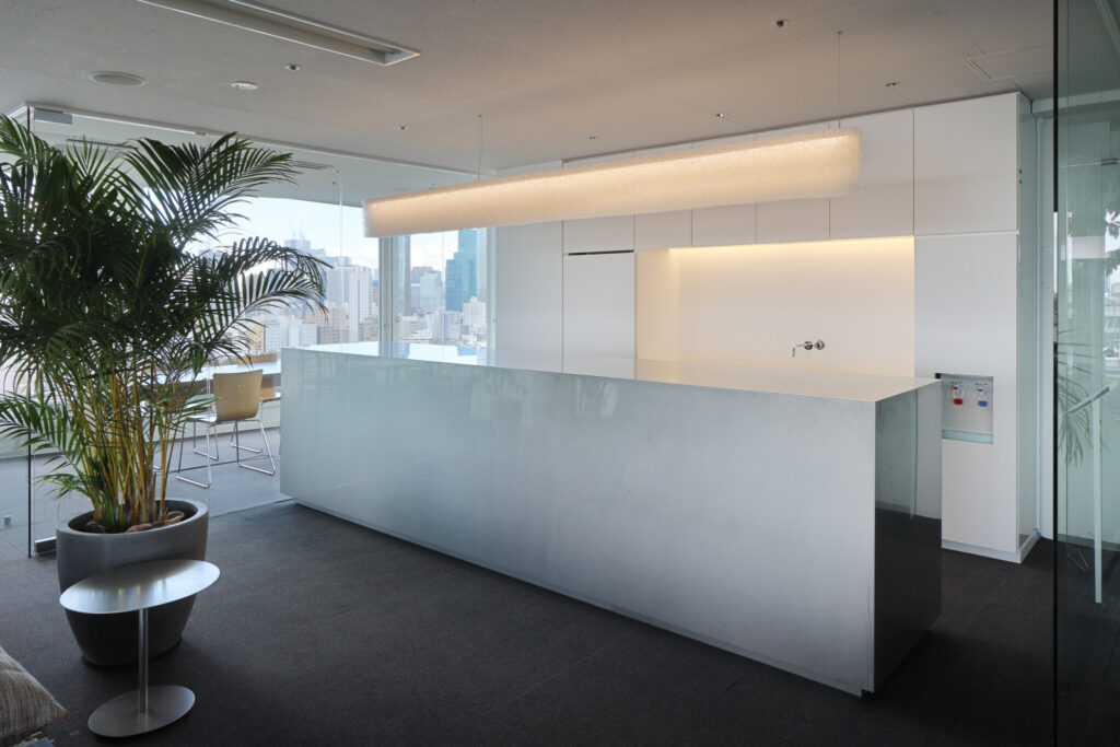 KKAA 東京オフィスリノベーション | 隈研吾建築都市設計事務所