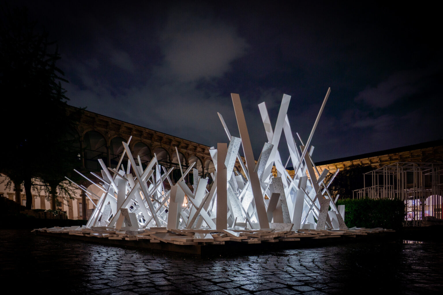 Stone Grove | Kengo Kuma and Associates